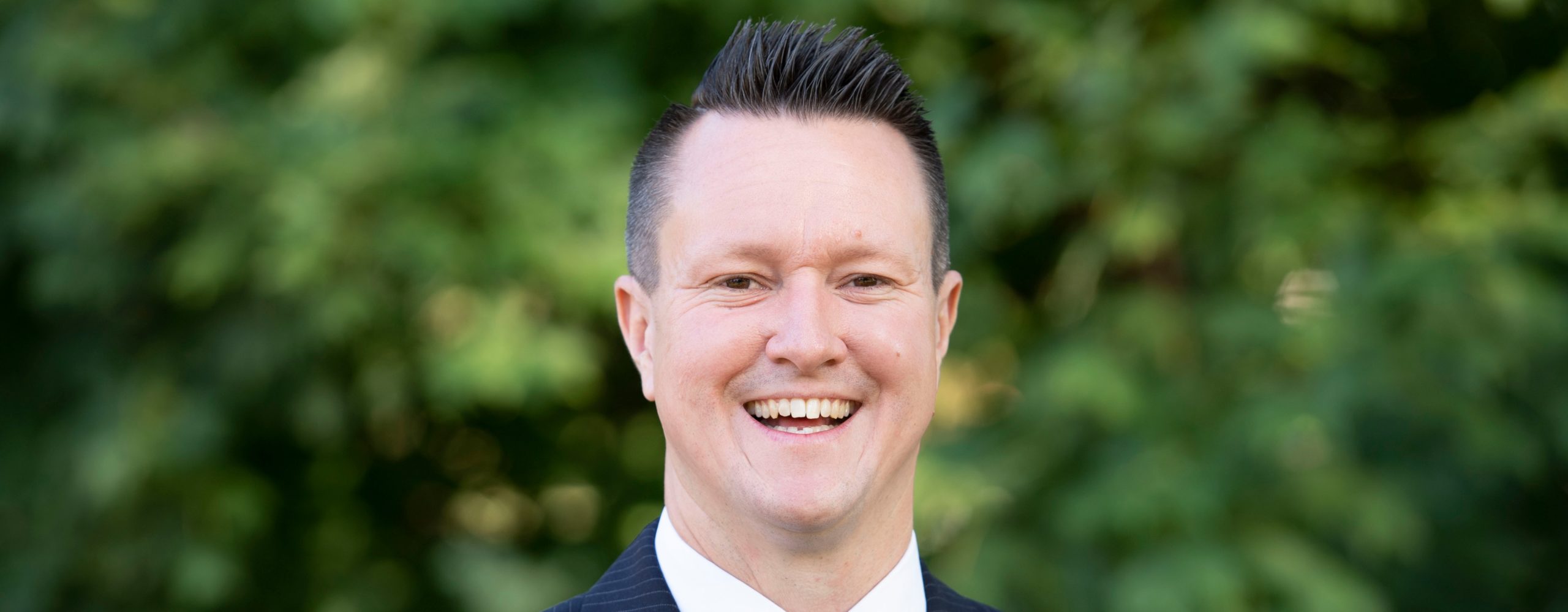 S6:E14 | Dr. Glen Duerr – Cedarville Stories - Cedarville Stories